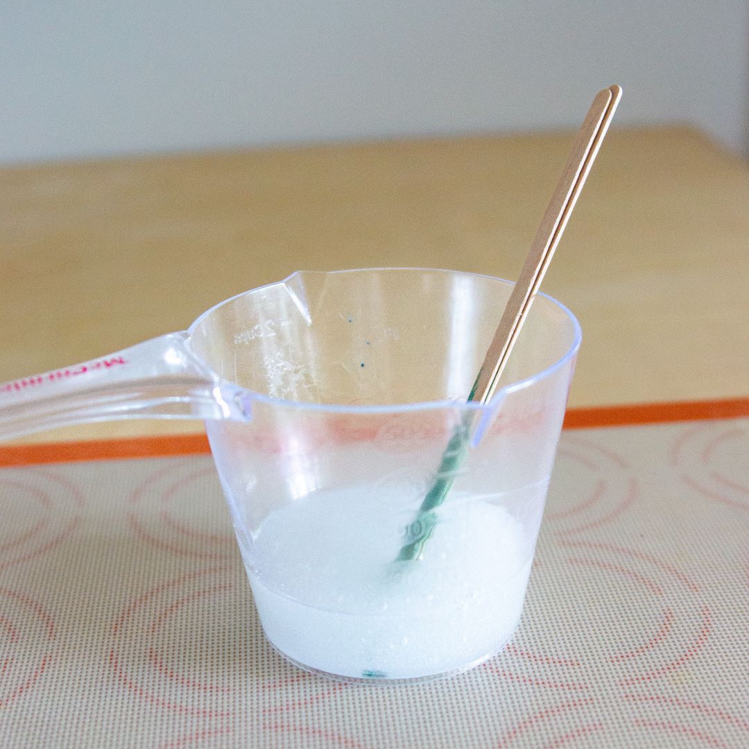 Make Custom Buttons with Resin - Sew Daily