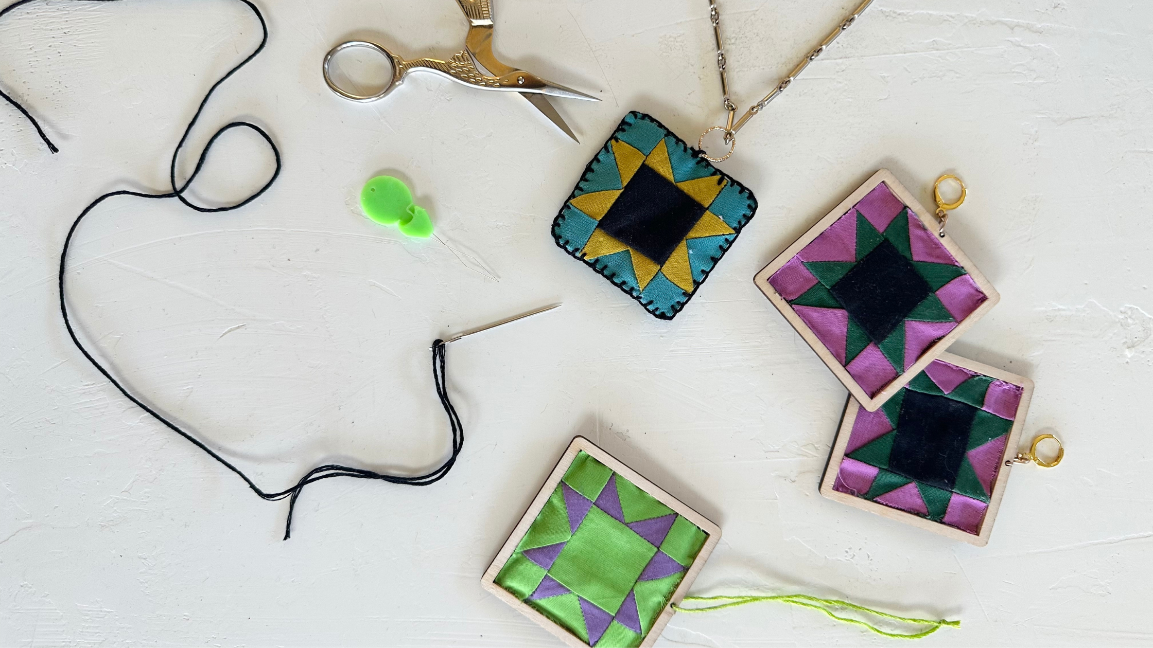 Tiny Quilts, Big Style: Create Wearable Art with Us on Creativebug Live ...