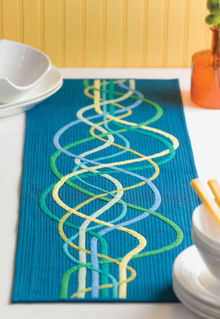 Woven Waves Table Runner Pattern Download - Sew Daily